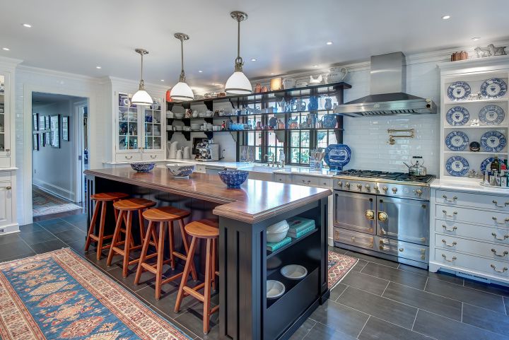 Transitional Kitchen 17 – River Woodcraft